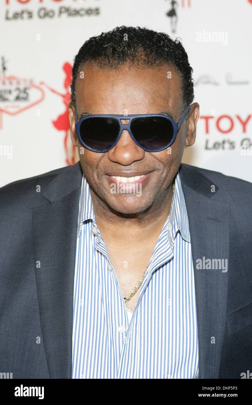Ron isley hi-res stock photography and images - Alamy
