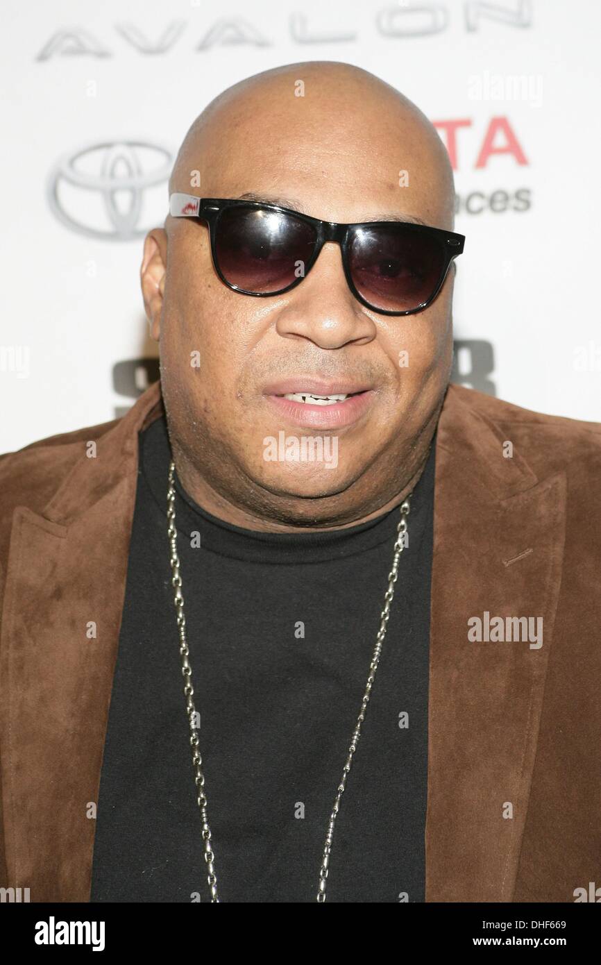 Las Vegas, NV, USA. 7th Nov, 2013. Mike Robinson at arrivals for Sister ...