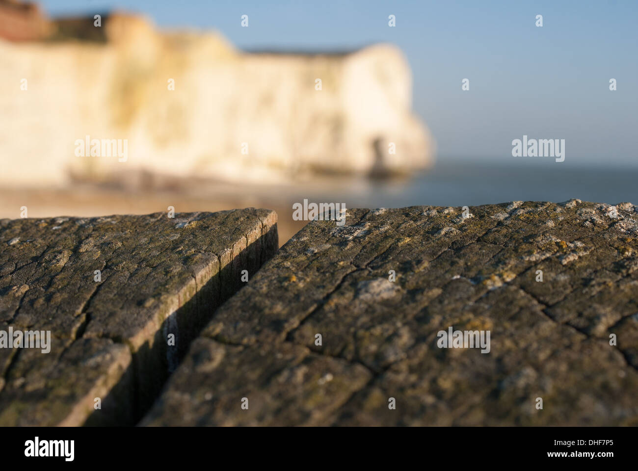 Wood breakwater hi-res stock photography and images - Alamy
