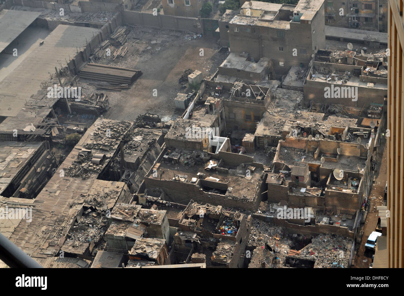 Cairo slums hi-res stock photography and images - Alamy