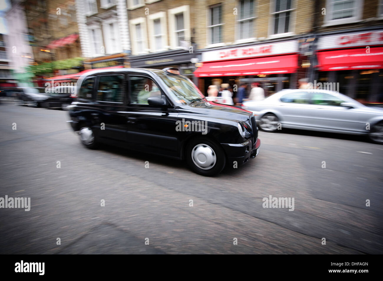 England, London, Black Taxi Stock Photo - Alamy