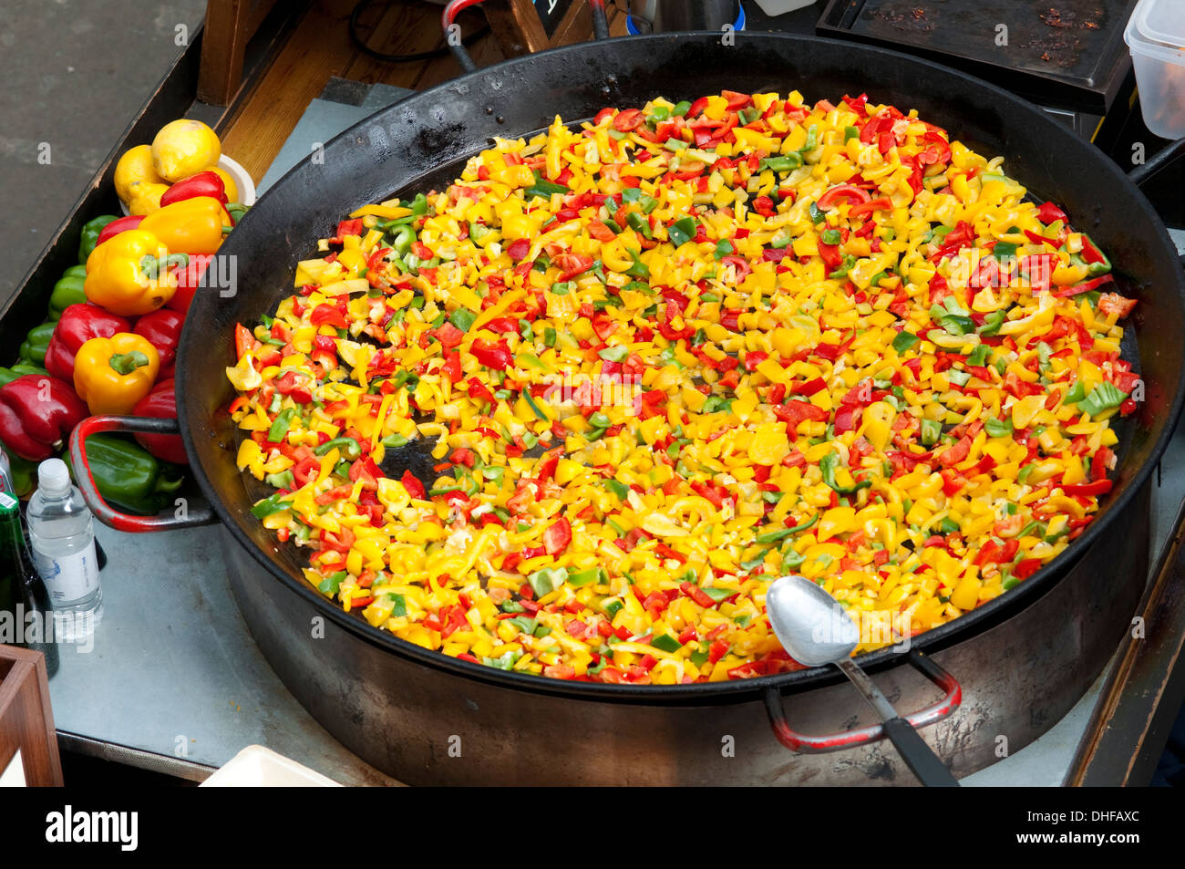 England, London, Covent Garden, Cooking Paella Outdoors Stock Photo - Alamy