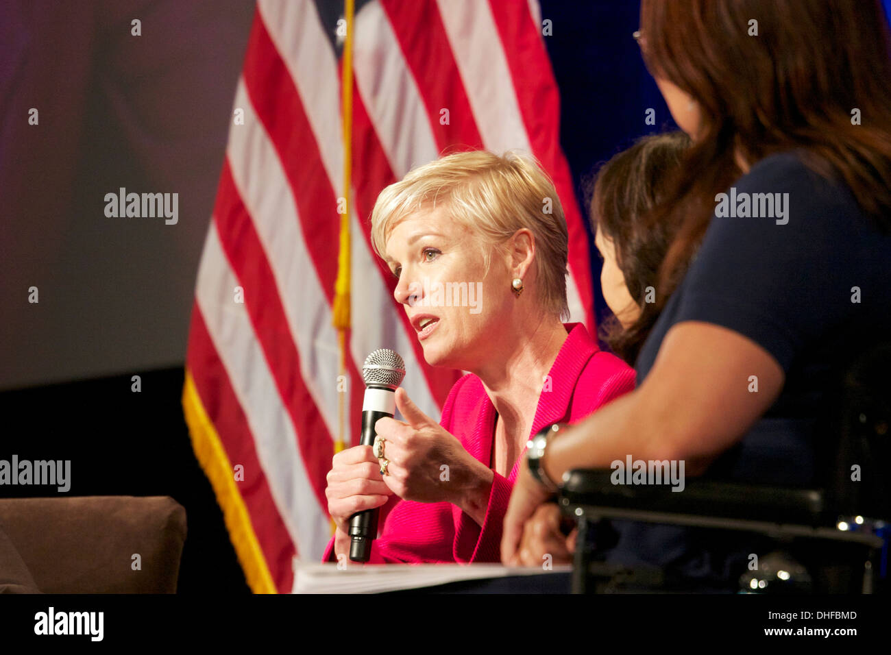 Cecile richards, planned parenthood hi-res stock photography and images ...