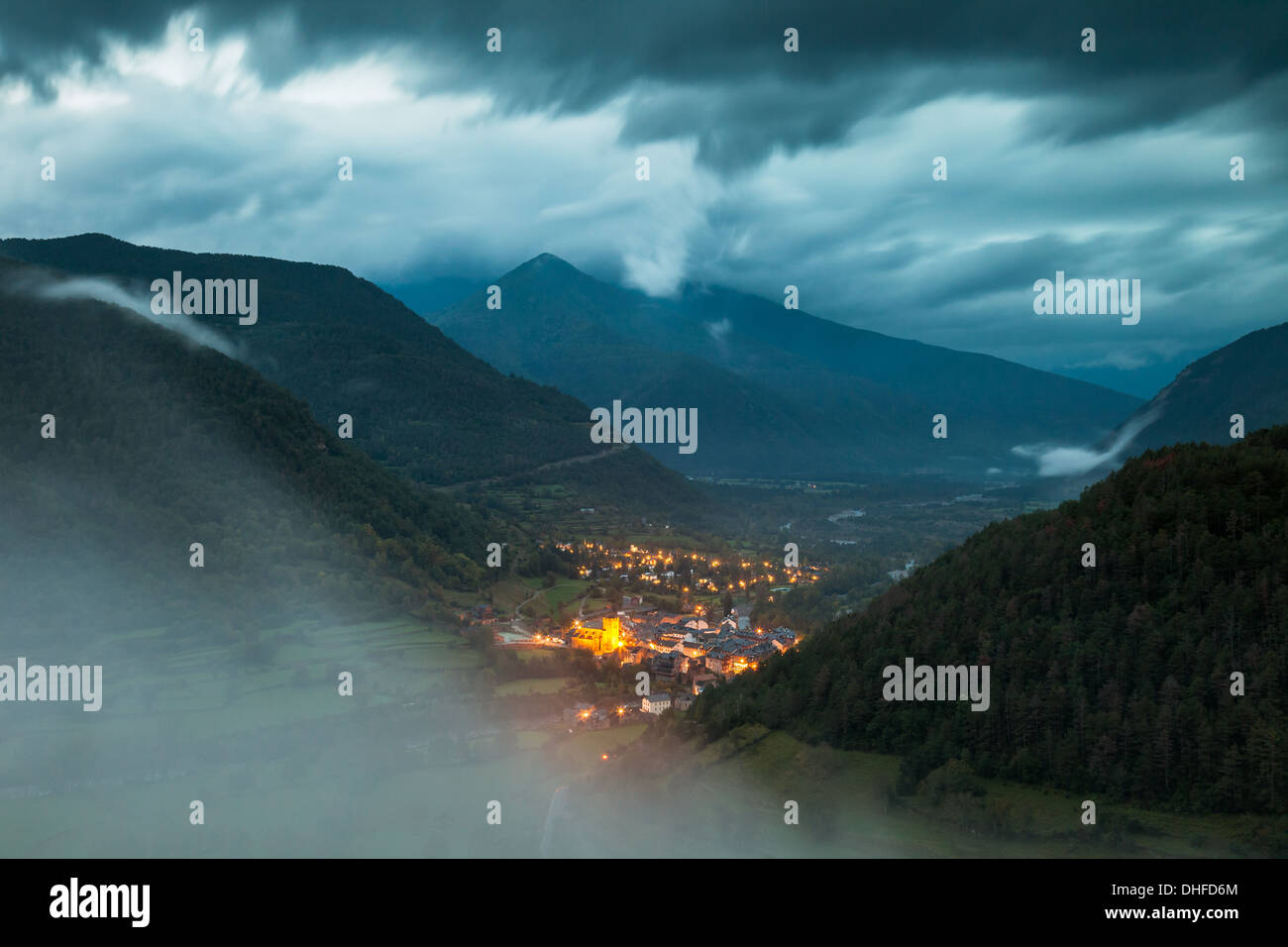 Spain spanish pyrenees hi-res stock photography and images - Alamy