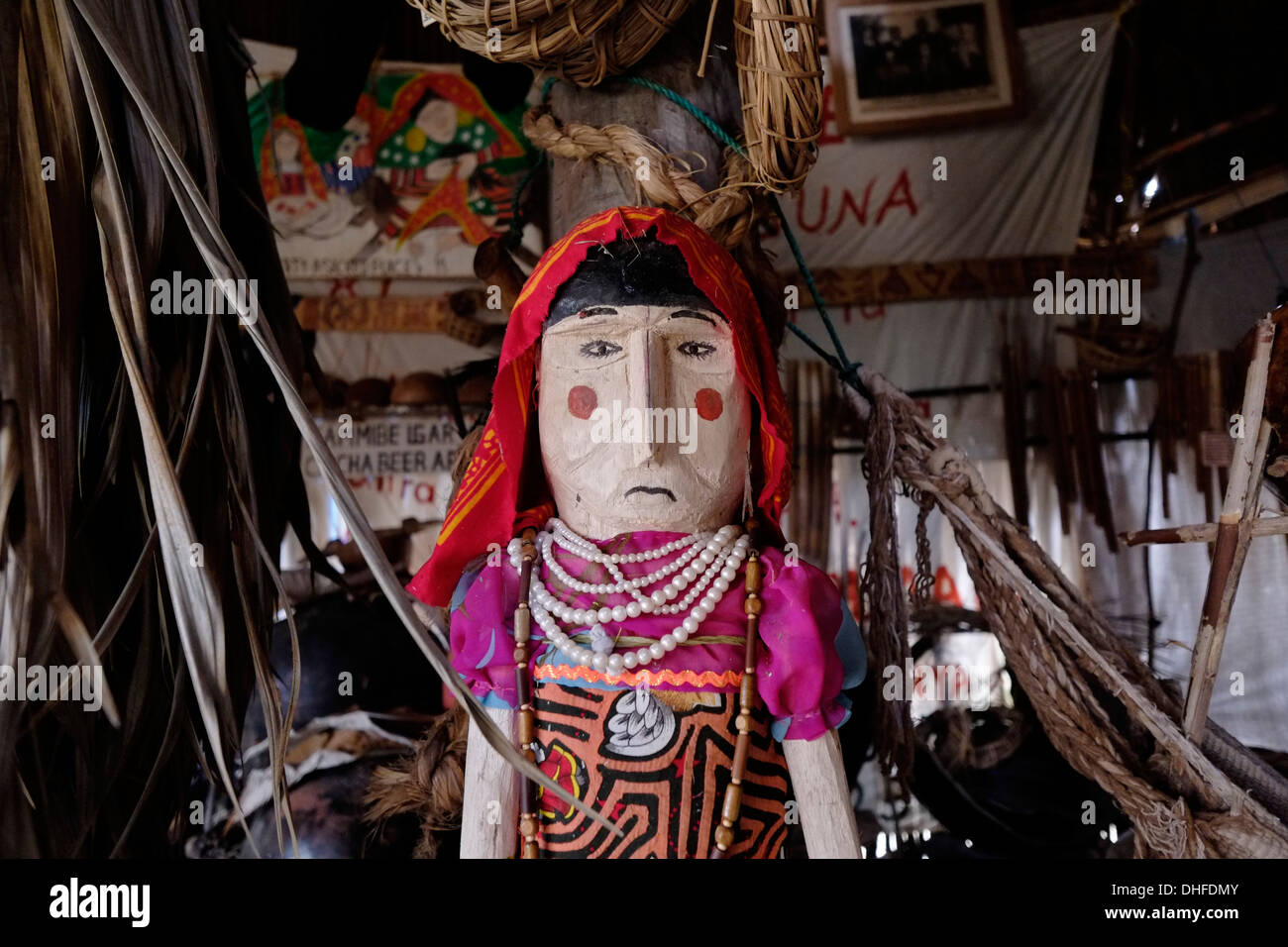 A mannequin depicting a Kuna native woman in Carti Sugtupu island ...