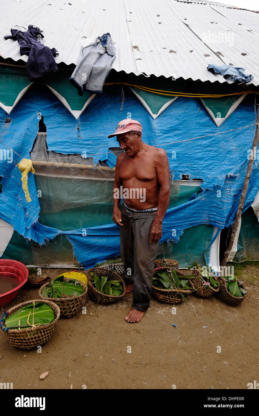 A man from the Guna people in the Island of Aligandì a small island ...