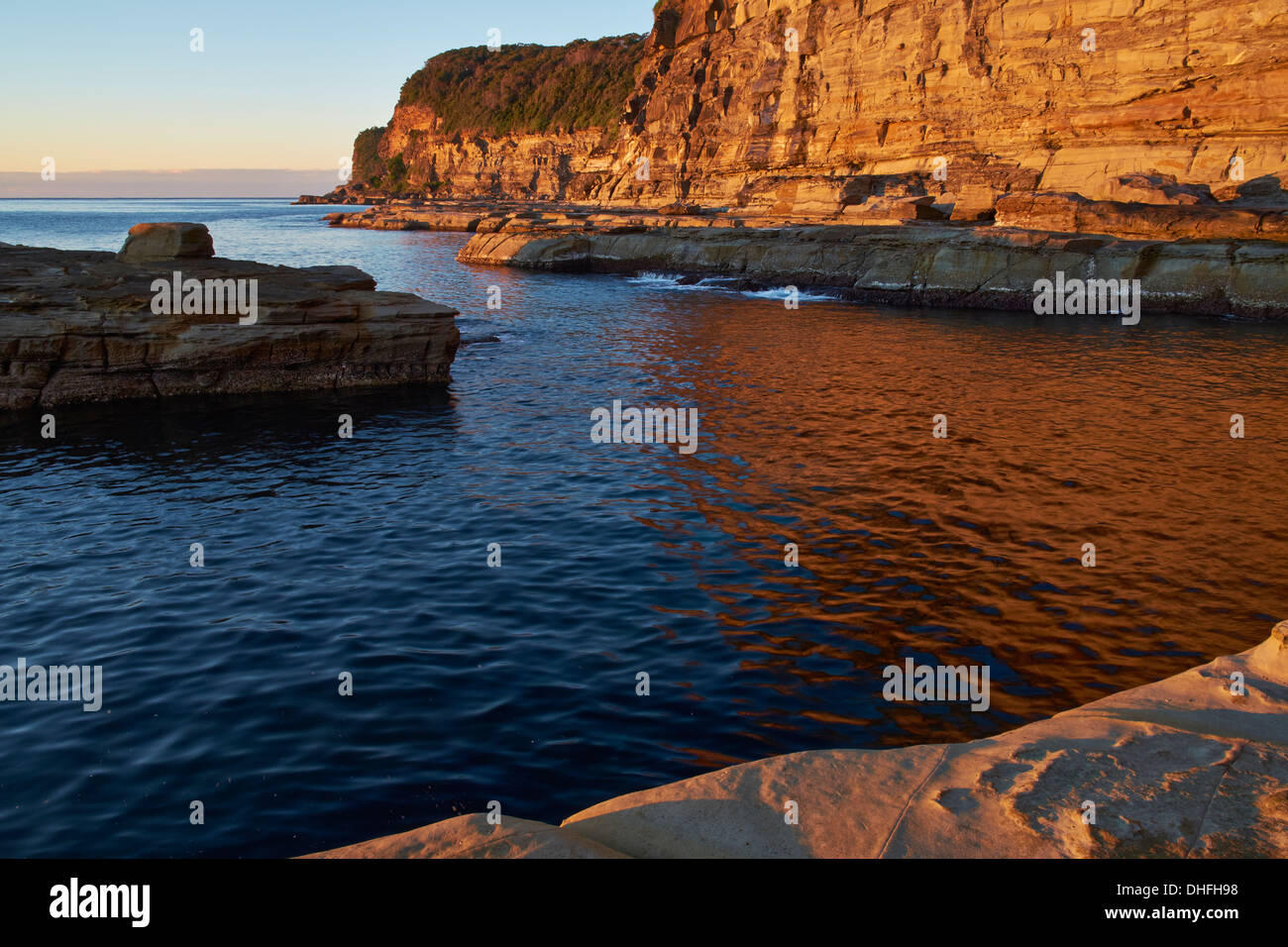 Australian coast cliffs hi-res stock photography and images - Alamy