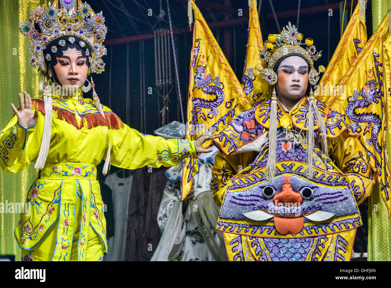 Bangkok thailand actor costume hi-res stock photography and images - Alamy