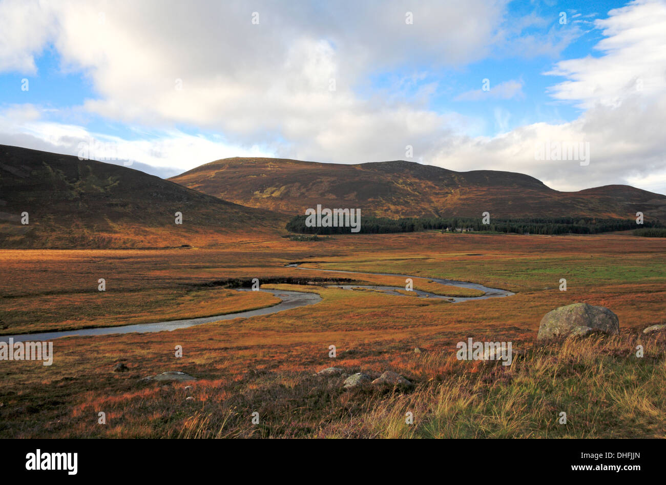 Glen muick hi-res stock photography and images - Alamy