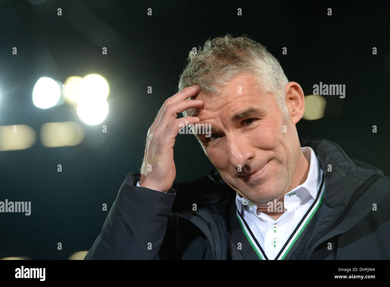 Hanover, Germany. 8th Nov, 2013. Hanover's coach Mirko Slomka captured ...
