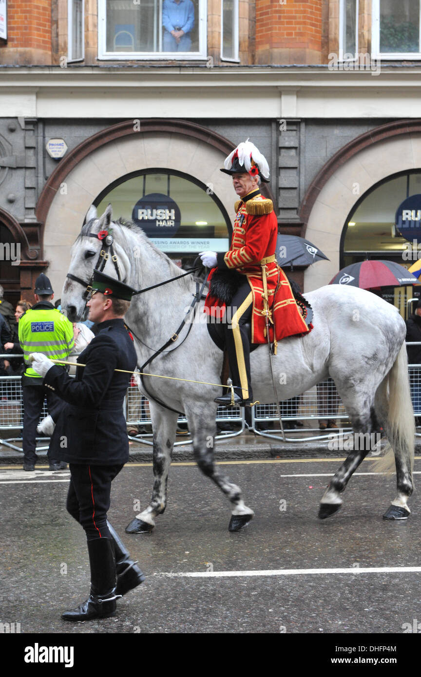 Lord mayors show 2013 hi-res stock photography and images - Alamy