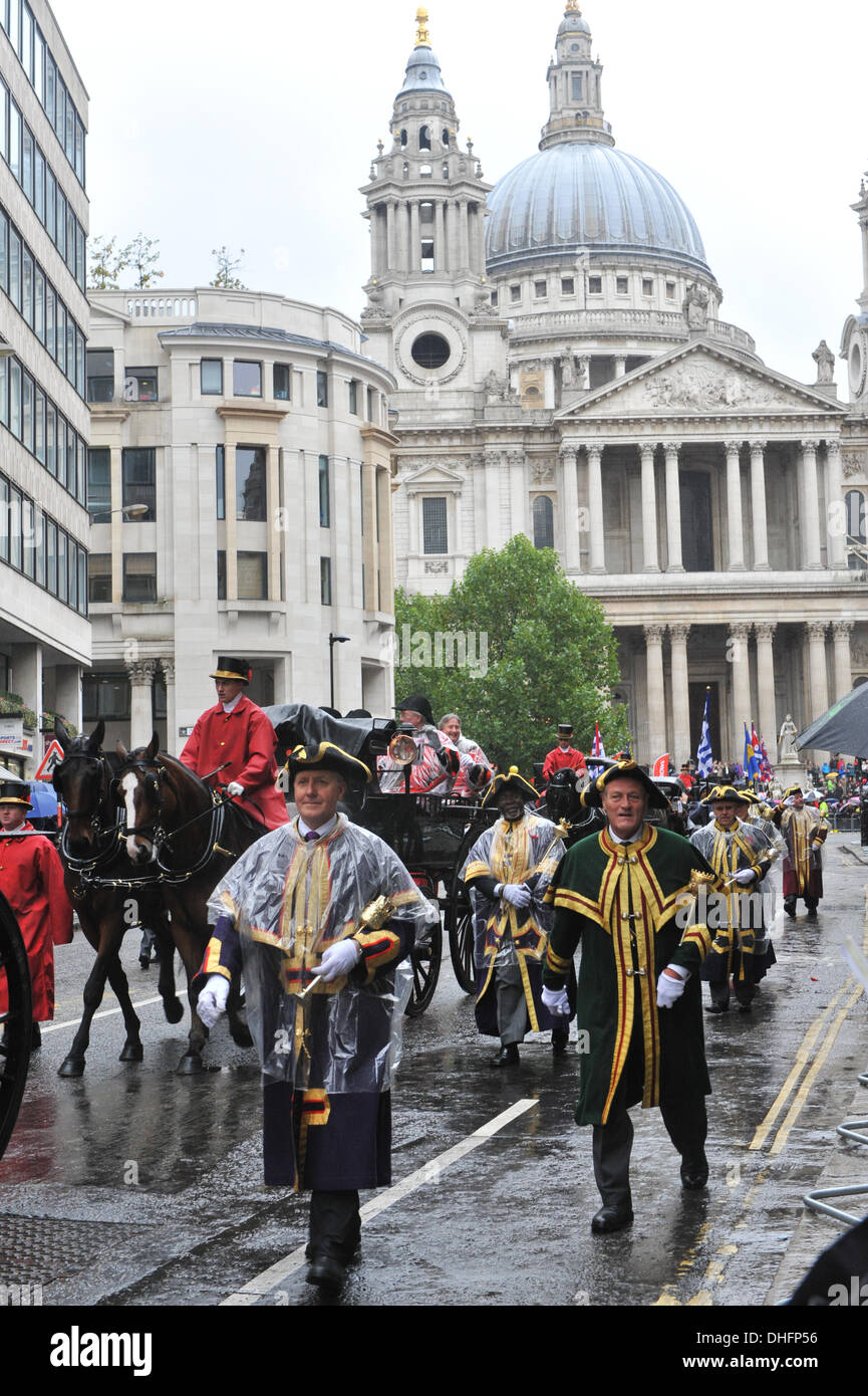 Lord mayor's show 2013 hi-res stock photography and images - Alamy