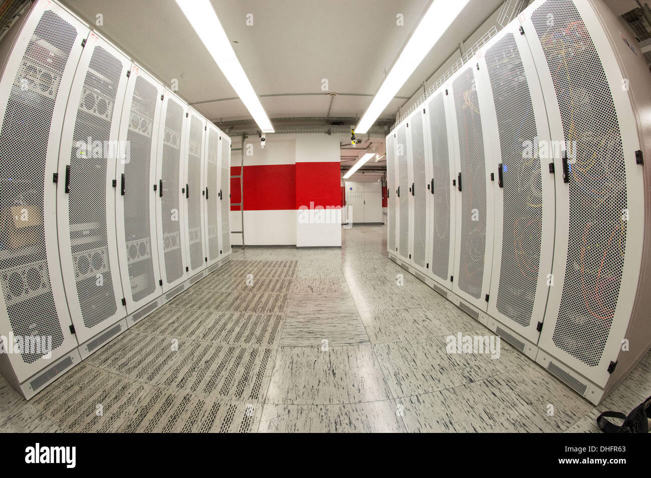 Data centre servers germany hi-res stock photography and images - Alamy