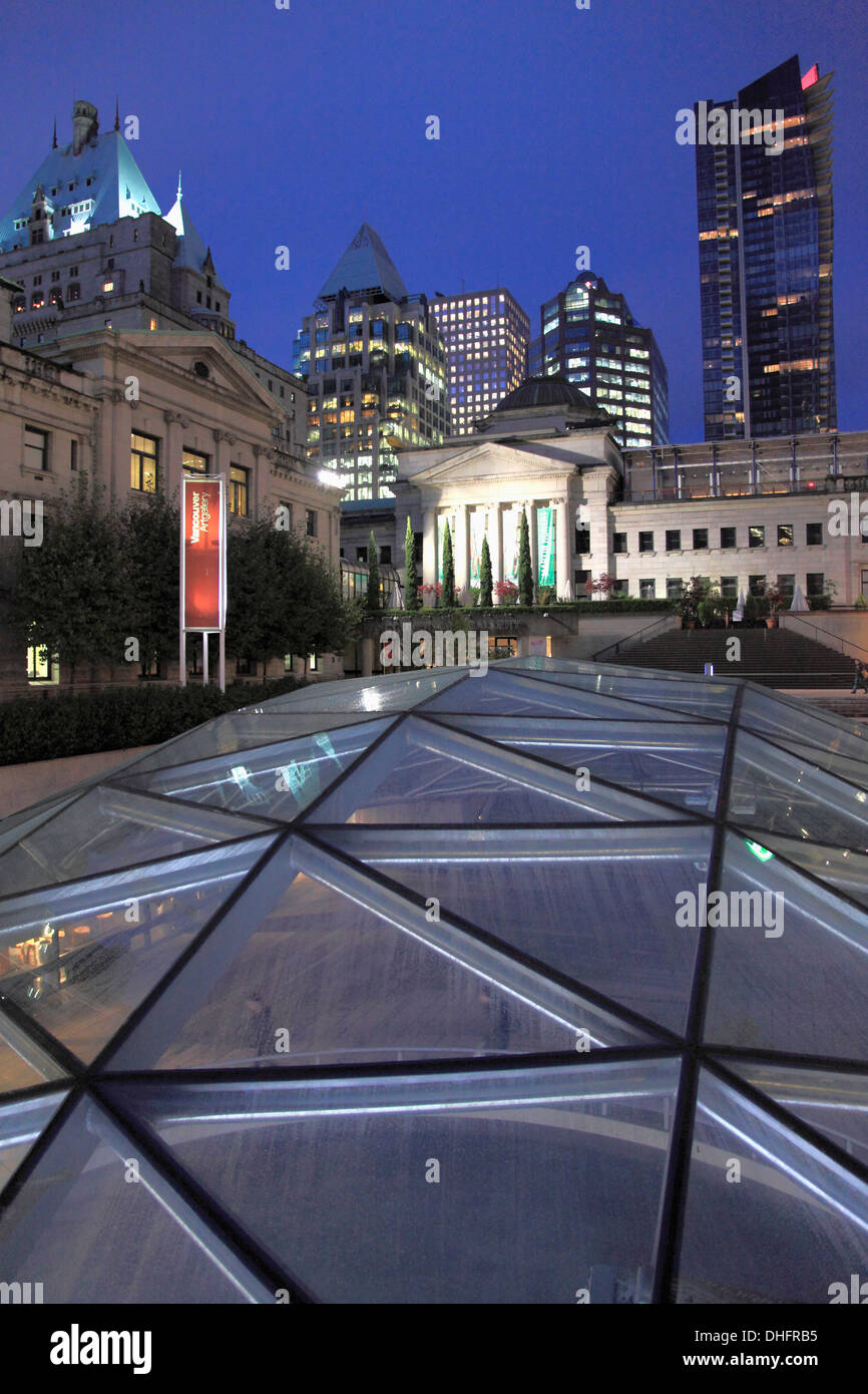 Canada art gallery hi-res stock photography and images - Alamy