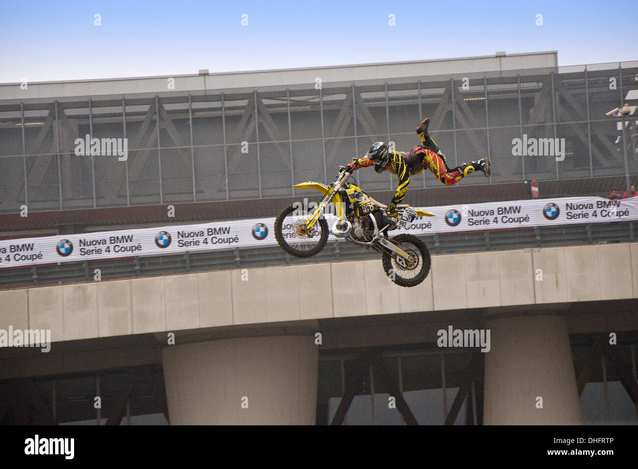 Motorcycle acrobatics hi-res stock photography and images - Alamy