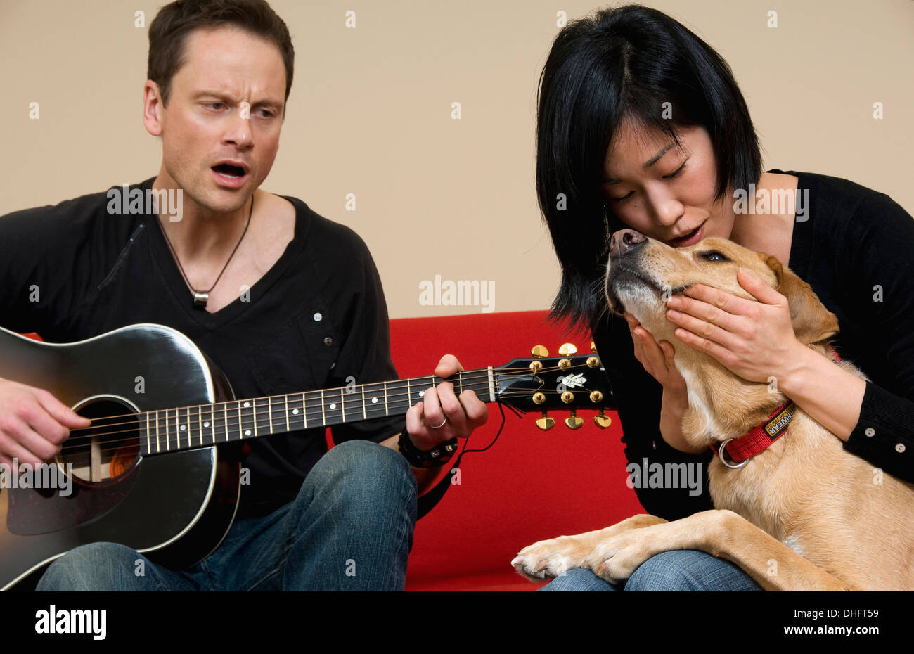 Singing dog hi-res stock photography and images - Alamy
