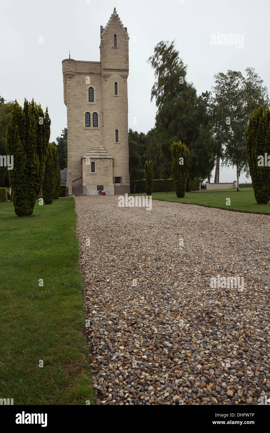 Front view of the Ulster Tower Memorial Stock Photo - Alamy