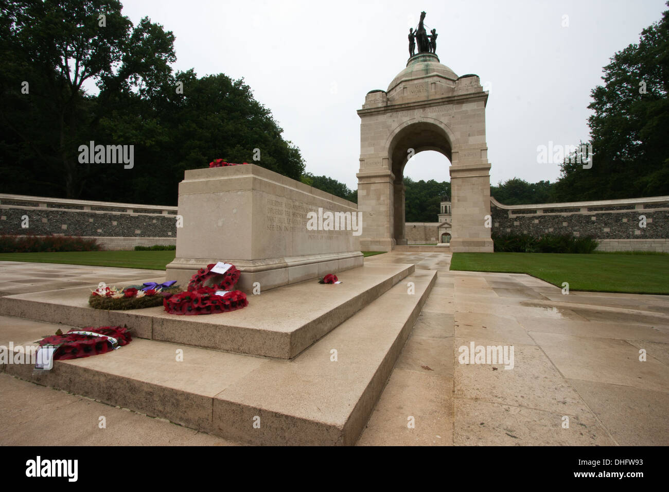 Memorial stone at the entrance to the monument Stock Photo - Alamy