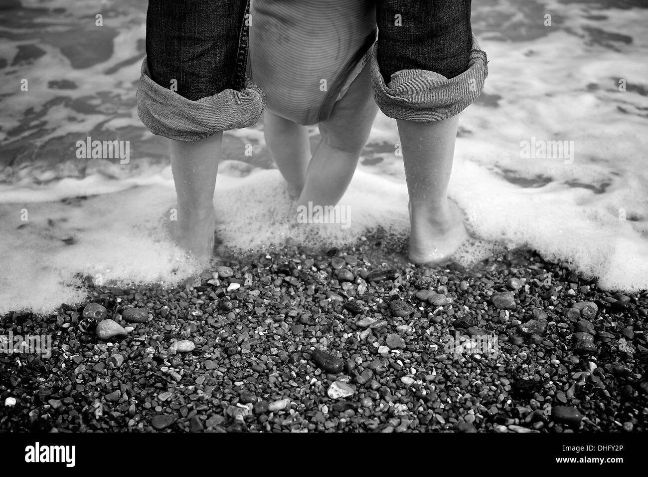 Father protecting child hi-res stock photography and images - Alamy