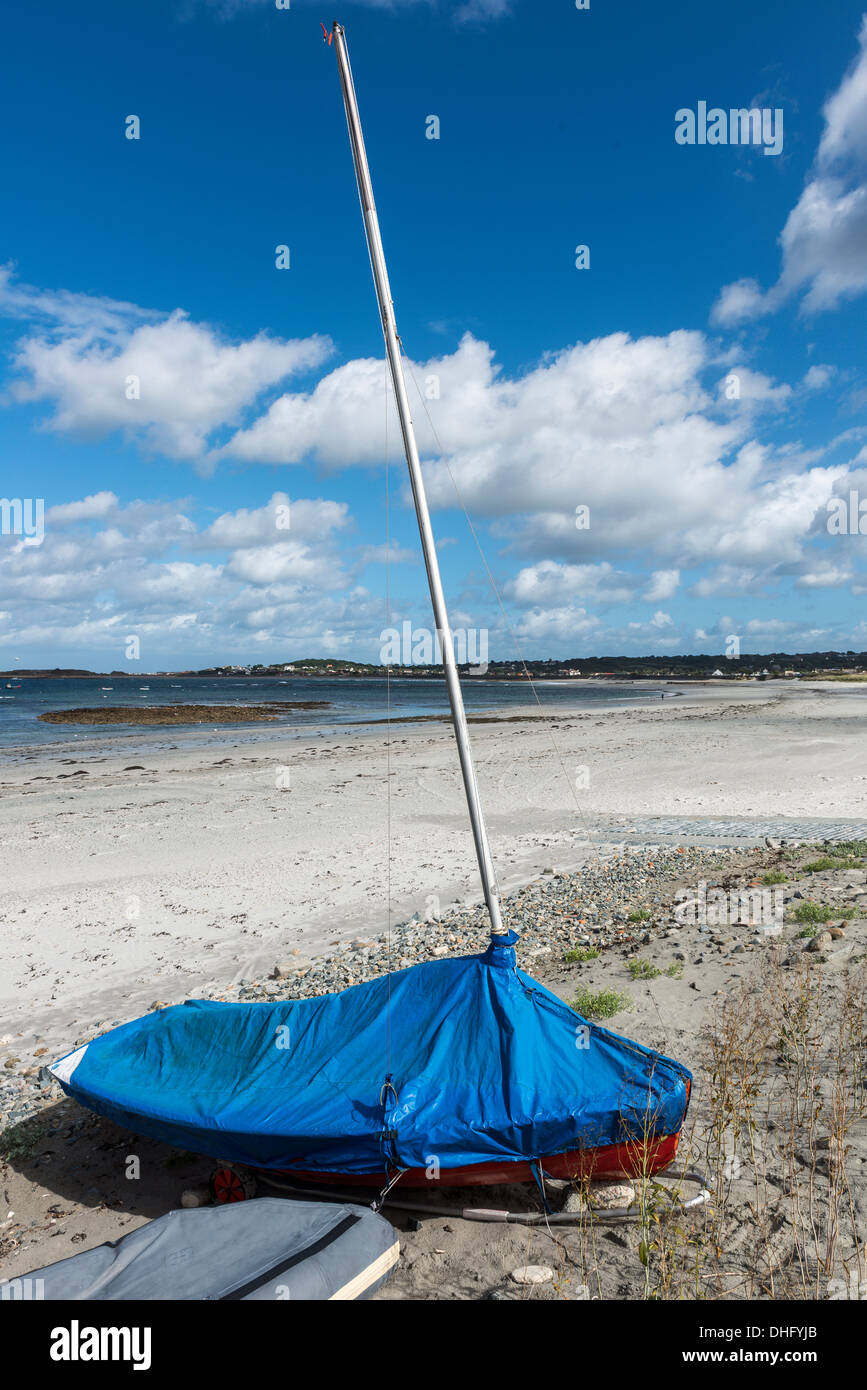 Vazon Bay, Castel, Guernsey, Channel Islands Stock Photo - Alamy