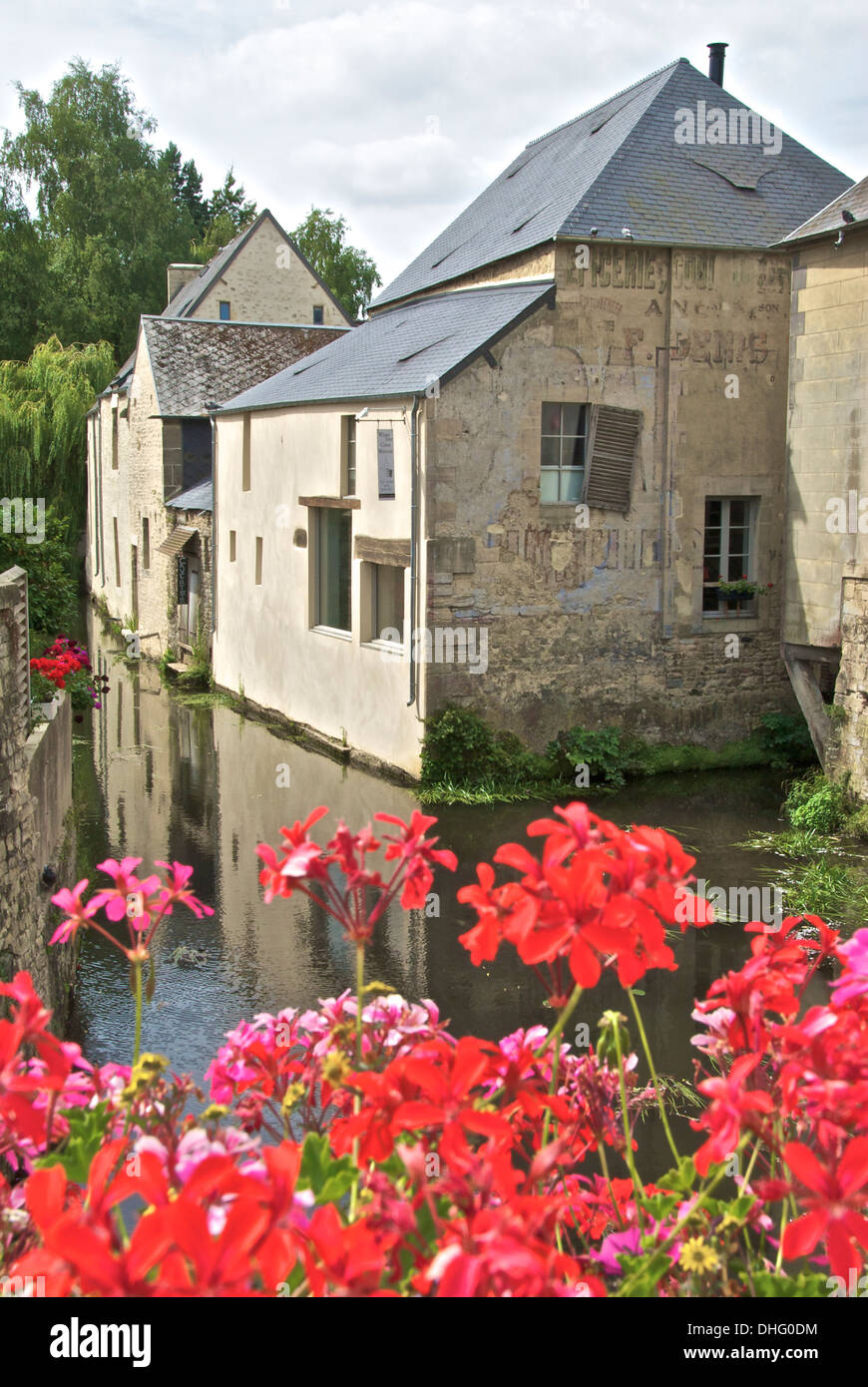 River aure bayeux normandy hi-res stock photography and images - Alamy