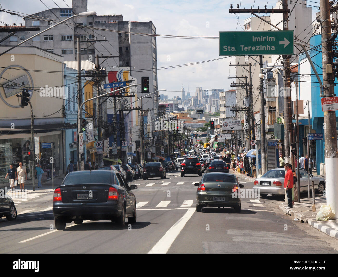 Suburban streets in the city of Sao Paulo Stock Photo - Alamy