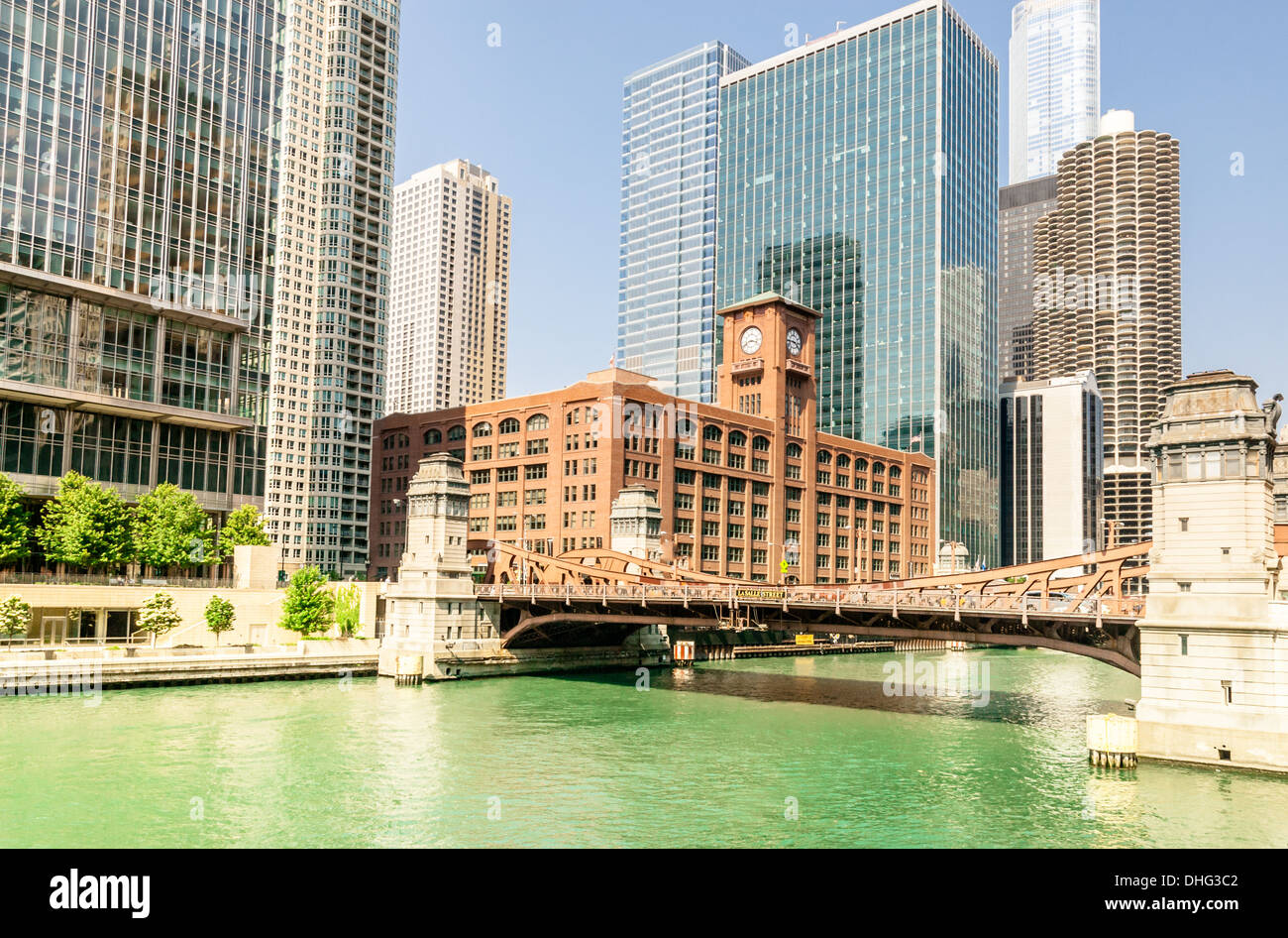 Chicago downtown and Chicago River with bridges Stock Photo - Alamy
