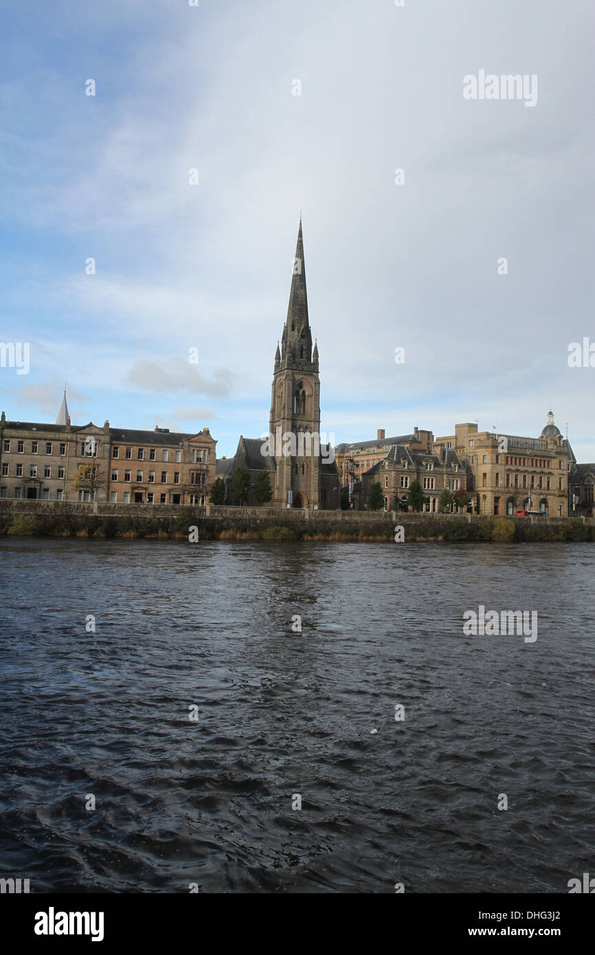 Perth skyline scotland hi-res stock photography and images - Alamy
