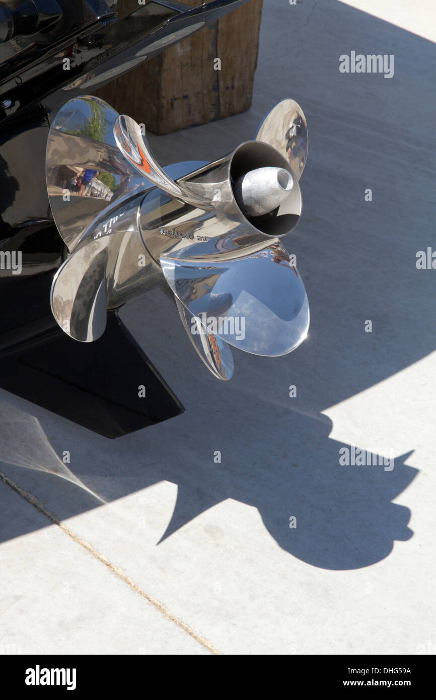 propeller motor marine engine Stock Photo - Alamy