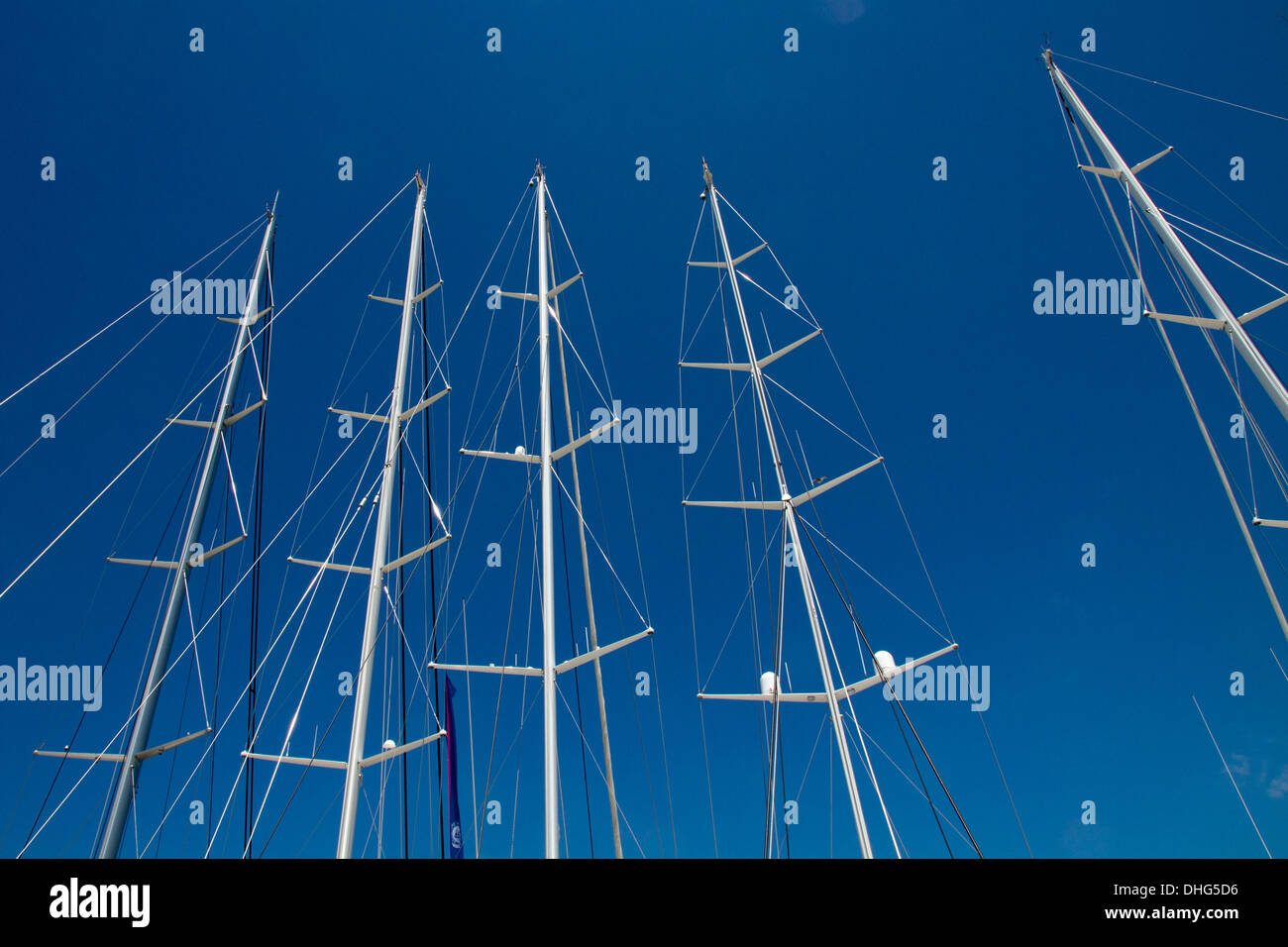 Marine masts hi-res stock photography and images - Alamy