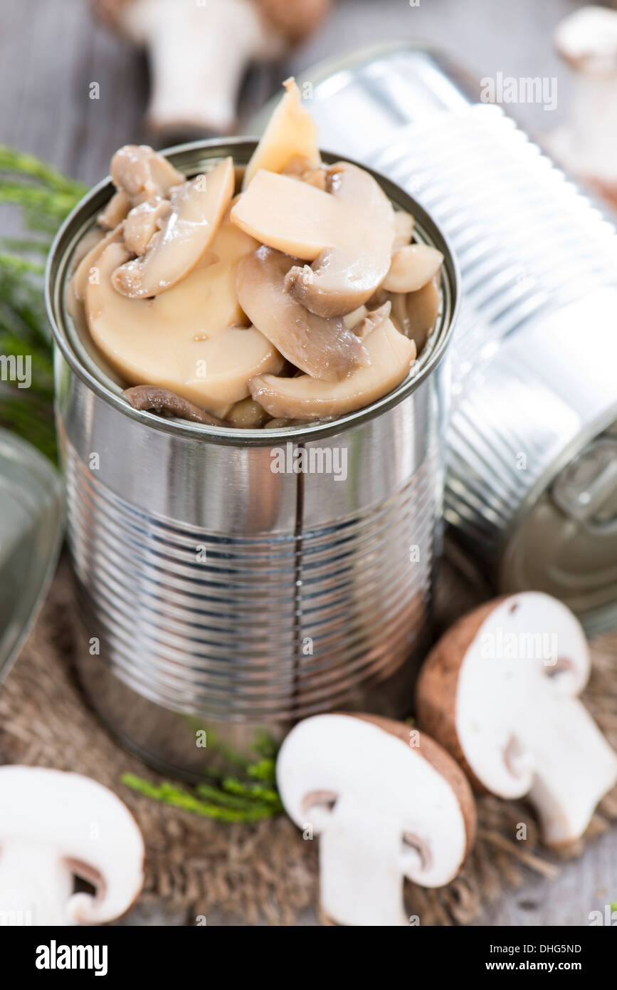 Portion of fresh canned Mushrooms Stock Photo - Alamy