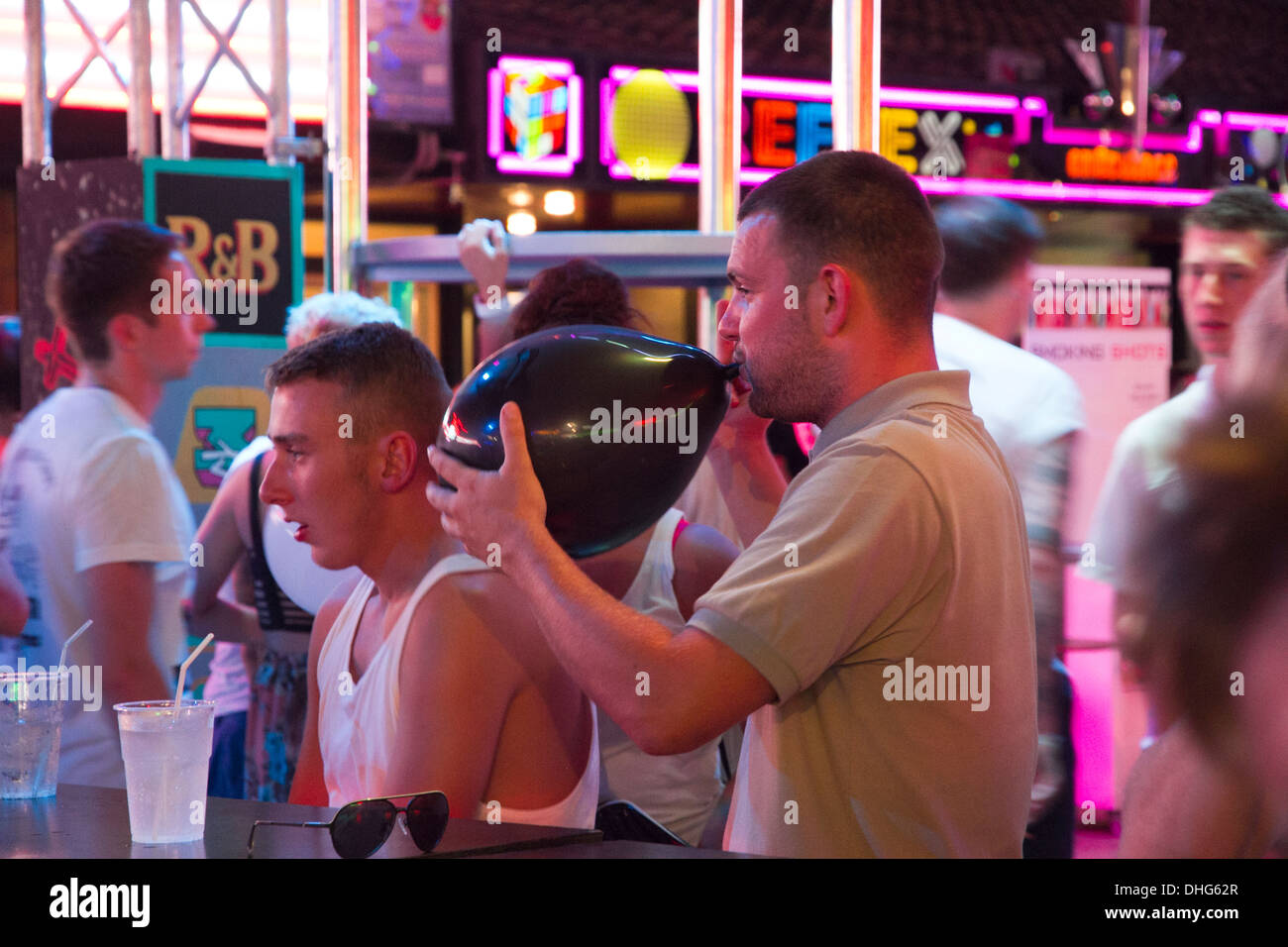 Laughing gas party hi-res stock photography and images - Alamy