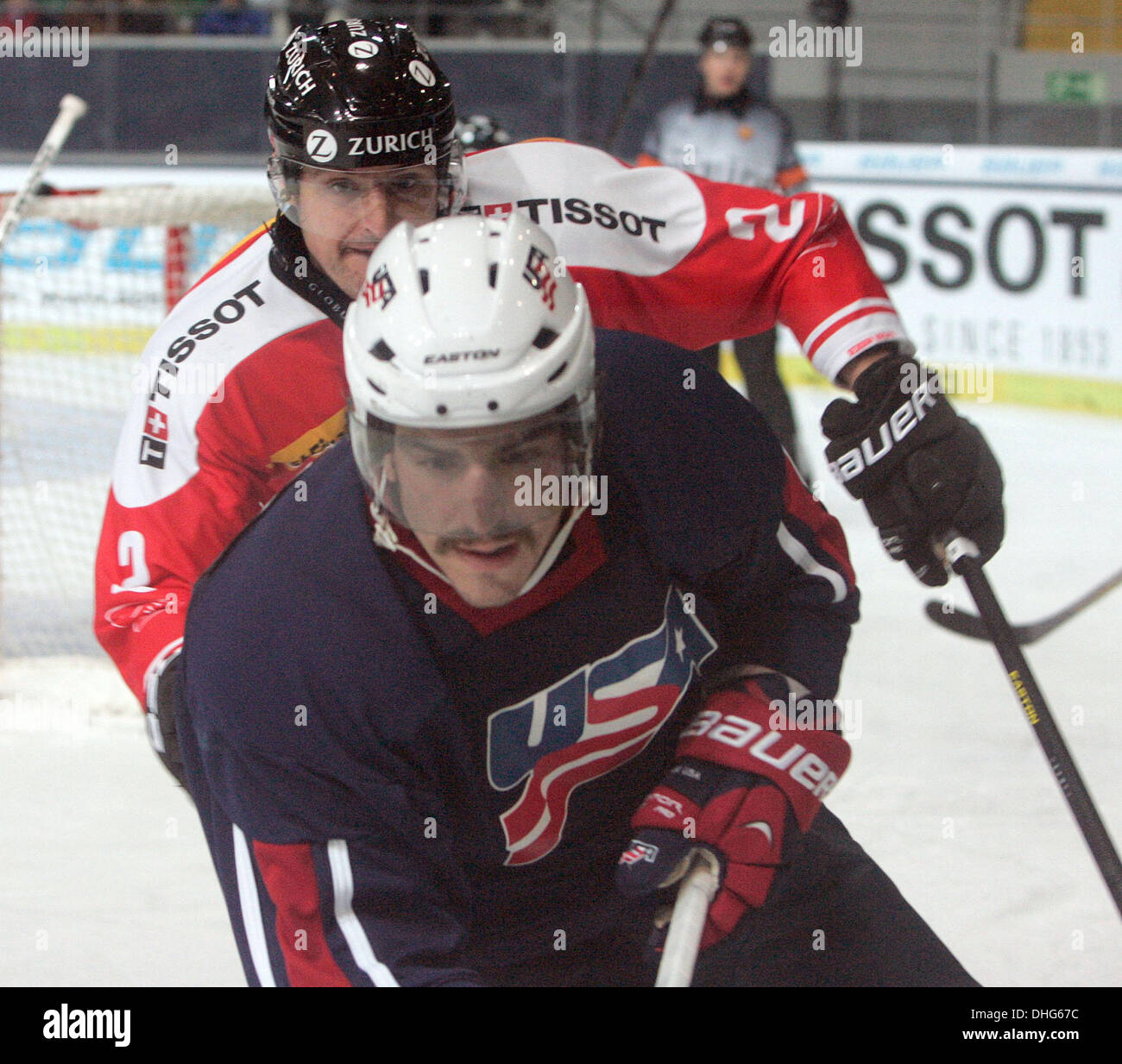 Munich, Germany. 9th Nov, 2013. in front Peter MUELLER / USA, behind ...