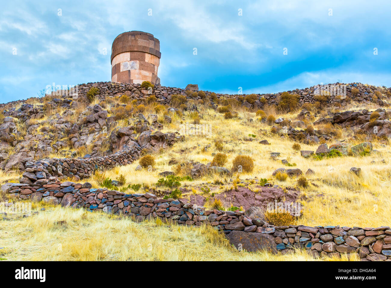 Funerary towers in Sillustani, Peru,South America- Inca prehistoric ...