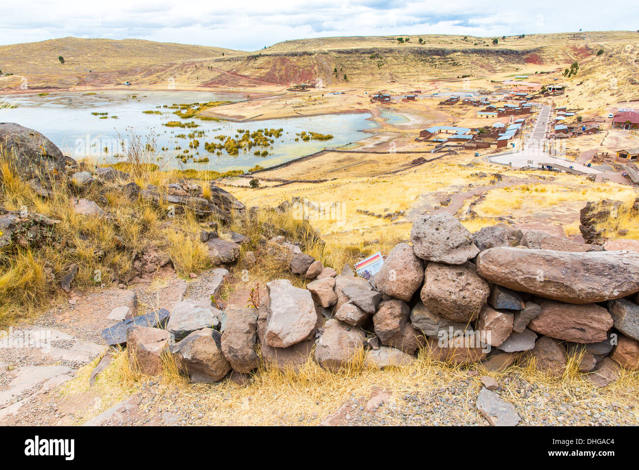 Funerary towers in Sillustani, Peru,South America- Inca prehistoric ...