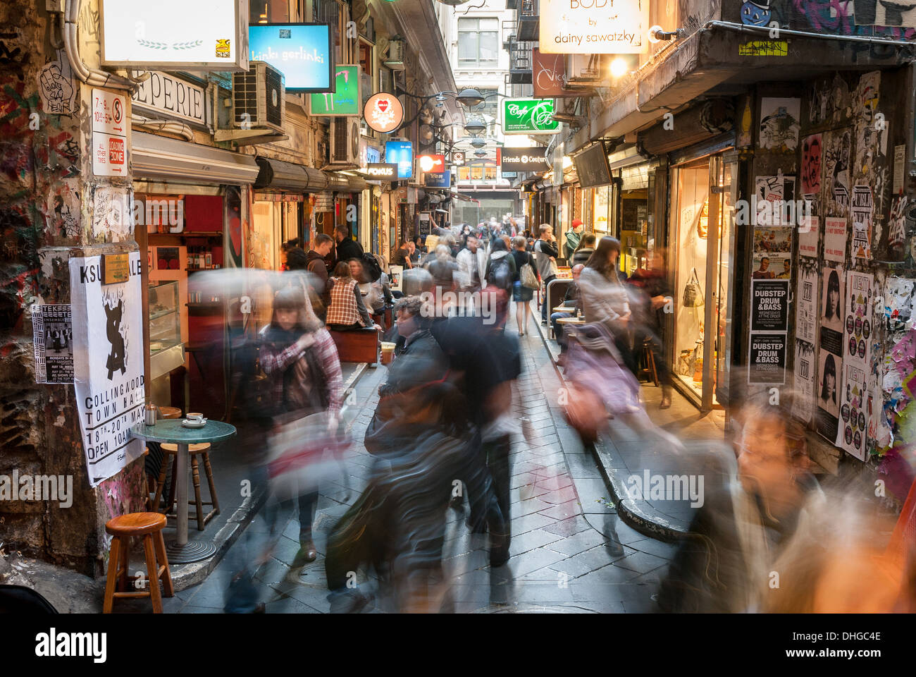 Center place hi-res stock photography and images - Alamy