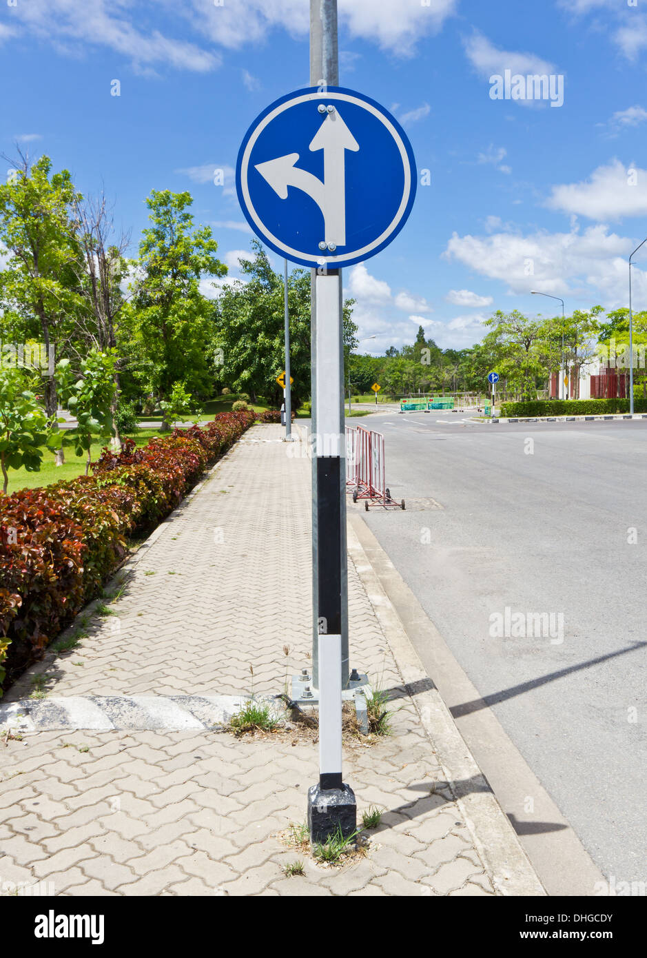 Crossroad sign hi-res stock photography and images - Alamy
