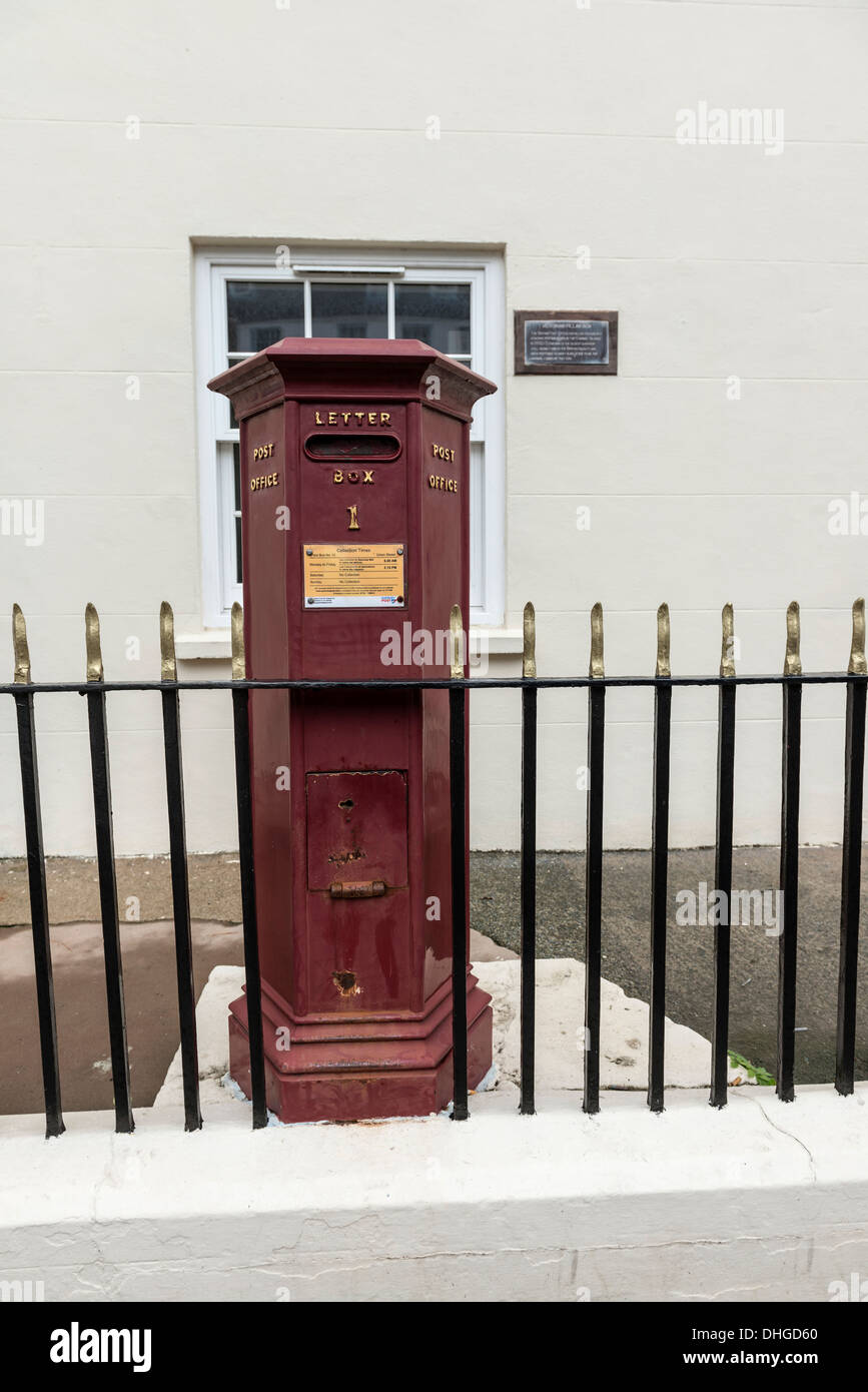 The oldest letter box still in use in the British Isles. Union Street ...
