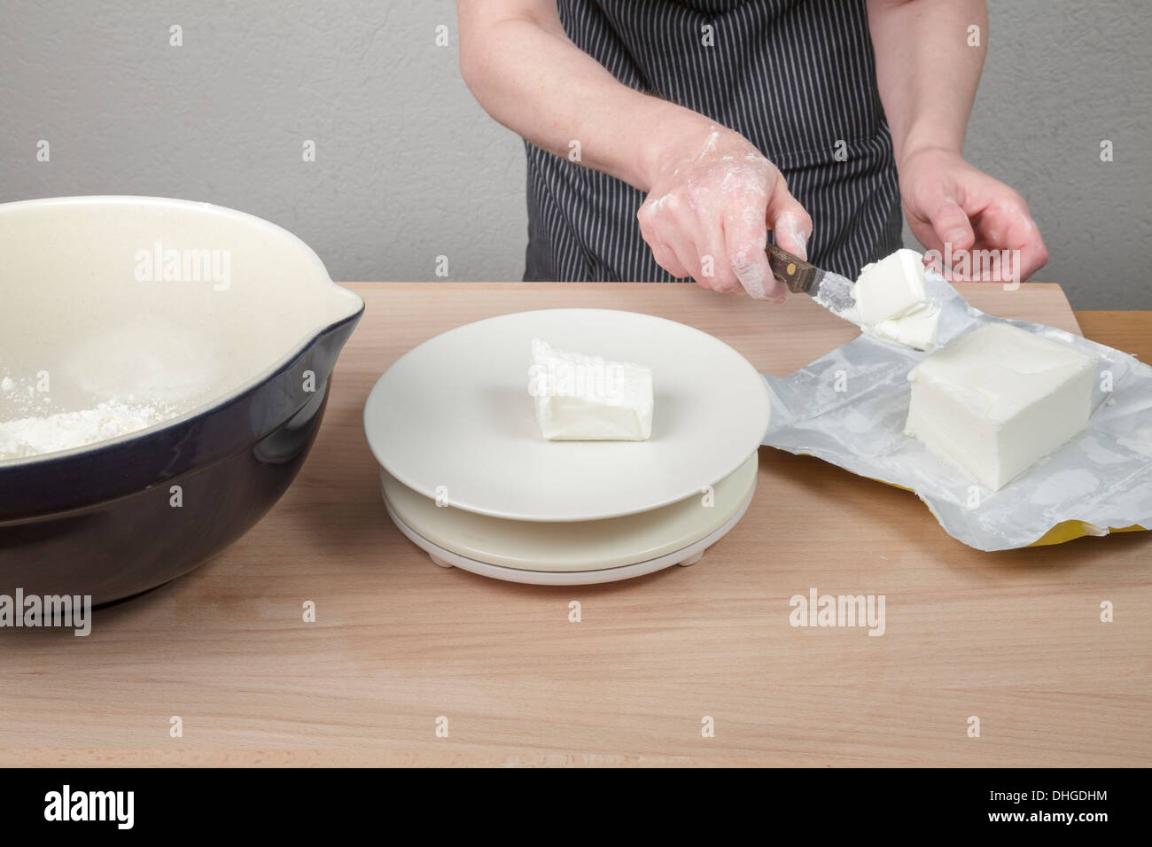 cutting and weighing fat Stock Photo - Alamy
