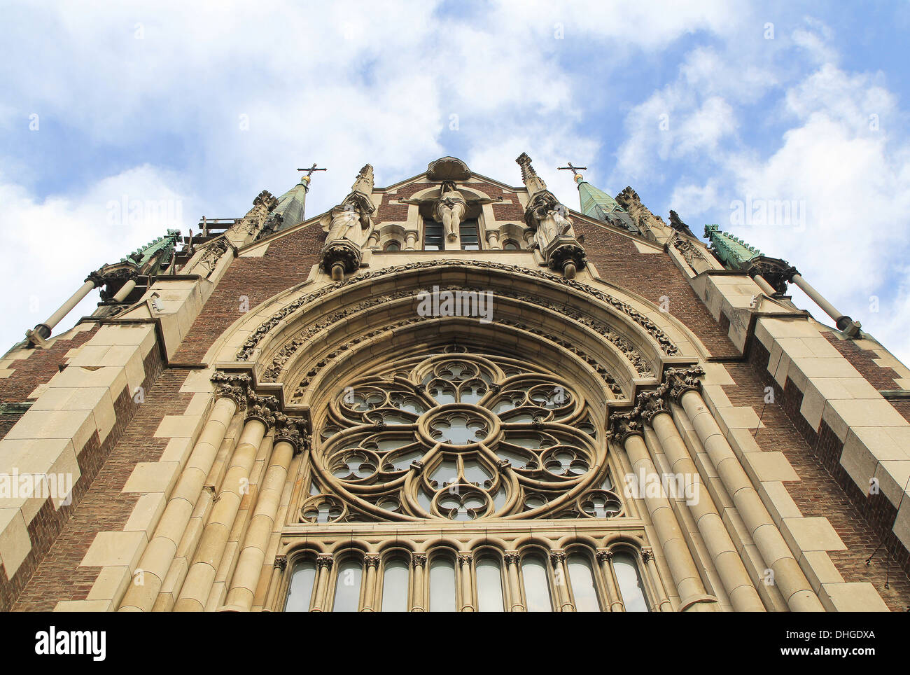 Gothic church circle ornament hi-res stock photography and images - Alamy