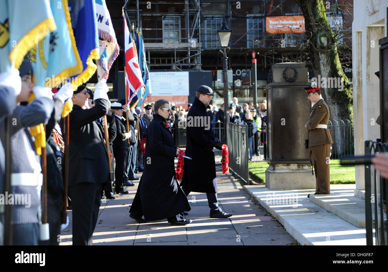 Kitcat hi-res stock photography and images - Alamy