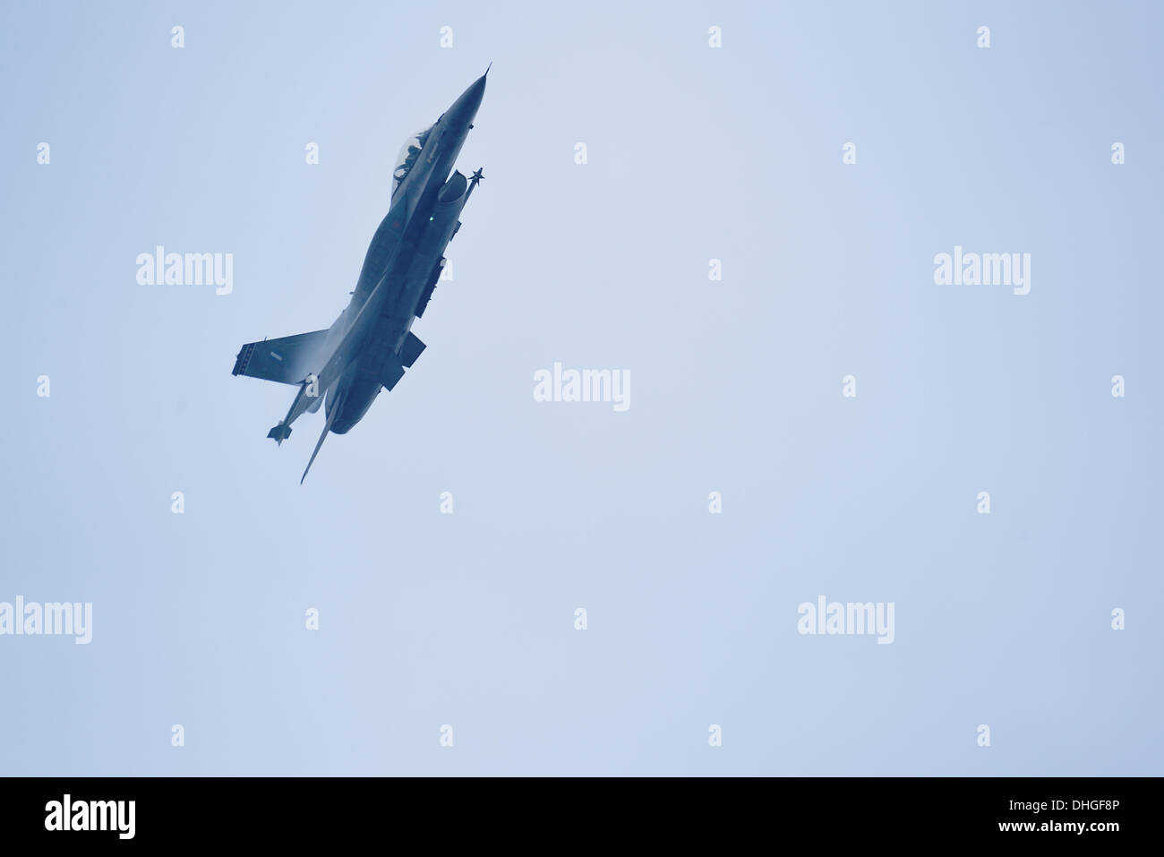 The F-16C during a high G maneuver during the airshow over Thessaloniki ...