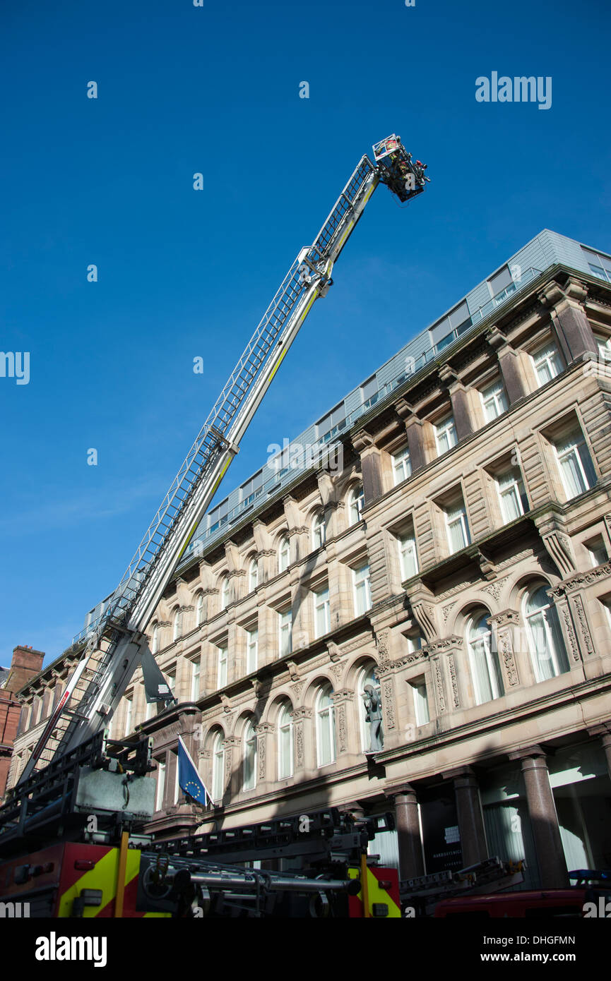 Fire Service Hydraulic Platform Hotel Roof on Fire Stock Photo - Alamy