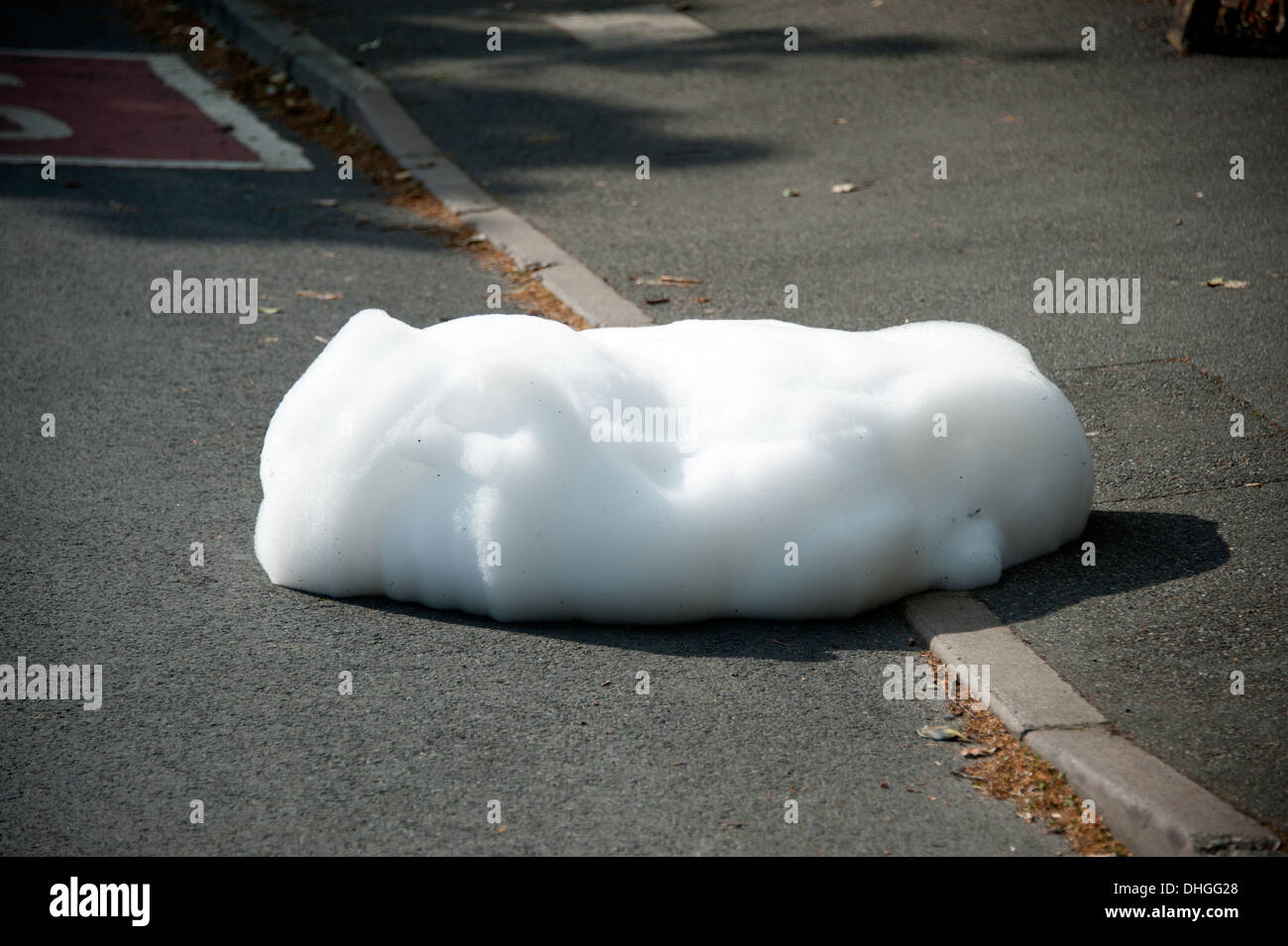 Bubbling foam hi-res stock photography and images - Alamy