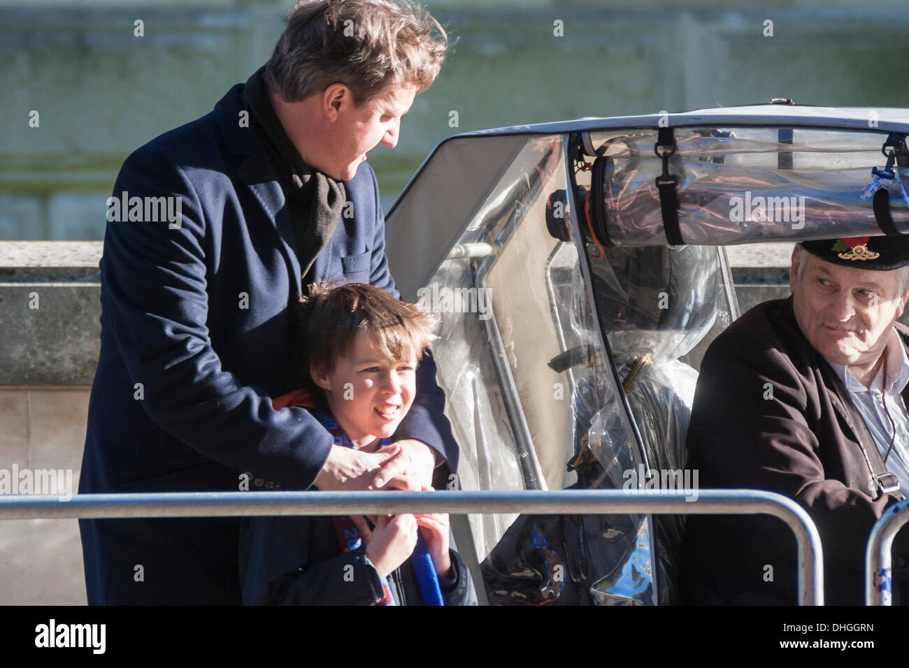 With her son cameron hi-res stock photography and images - Alamy