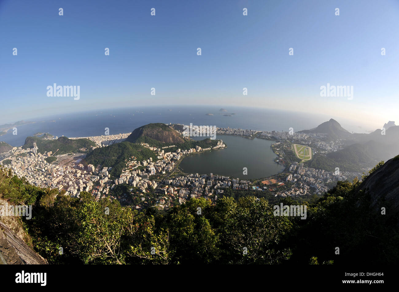 Ships rio de janeiro hi-res stock photography and images - Alamy