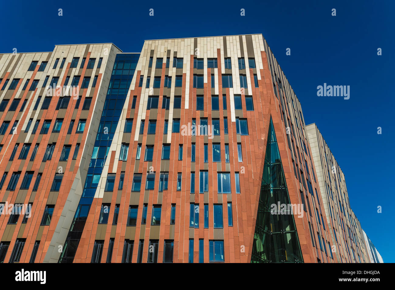 Modern office building in Hamburg, Germany Stock Photo - Alamy