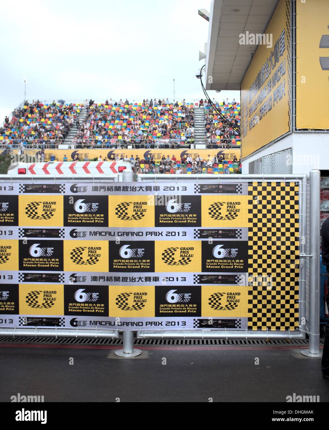 Grandstands hi-res stock photography and images - Alamy