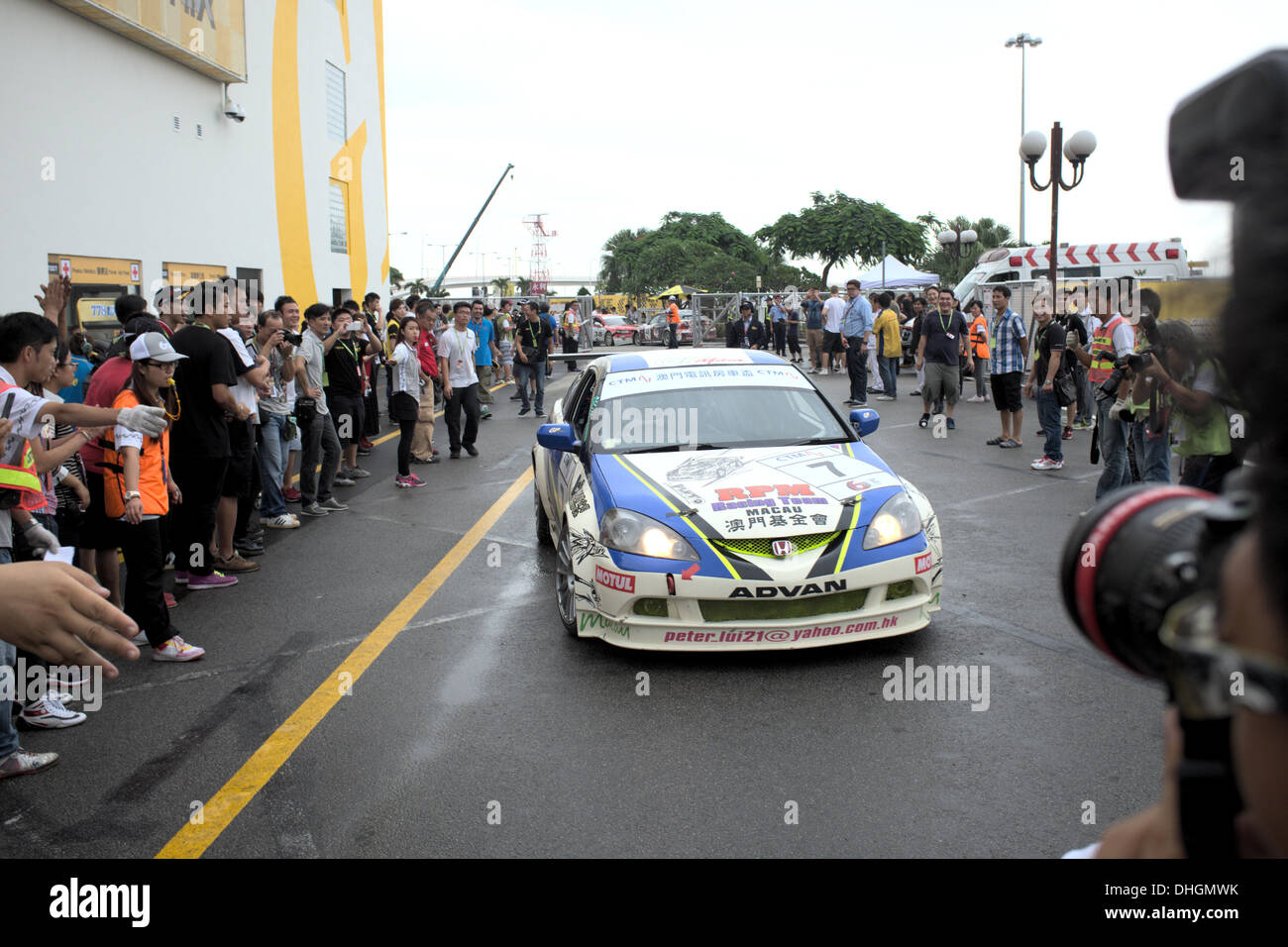 Car returns hi-res stock photography and images - Alamy