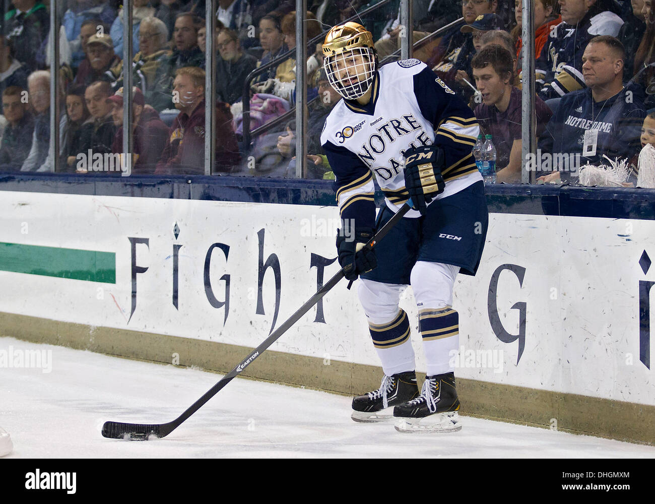 South Bend, Indiana, USA. 8th Nov, 2013. November 08, 2013: Notre Dame ...